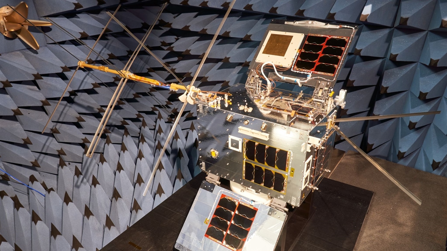 Dutch satellite instrument sends data via laser to Earth for the first ...